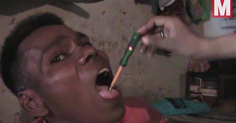 Electric Man Makes Bizarre Claim He Can Let 11 000 Volts Pass Through Him World News