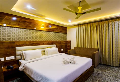 Xenious Hermitage Koshal Puri