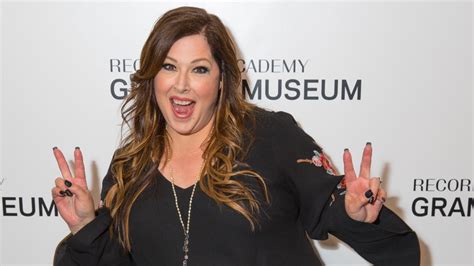Inside Carnie Wilsons Struggle With Her Weight