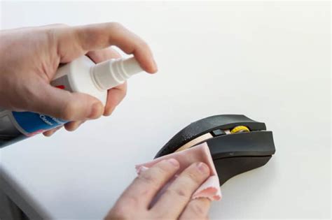 Mouse Disconnects When Lifted Causes Fixes