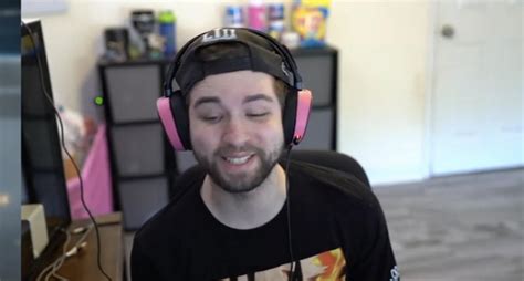 What Headphones Does Jev Currently Use R Jev