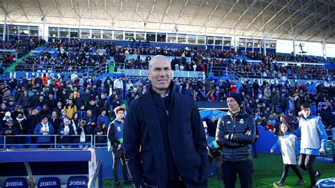 زيدان يتحدث عن فوز ريال مدريد على خيتافي والاستعداد للمشاركة في