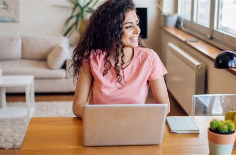 25 Companies Hiring Remote Workers Now With No Experience Remote