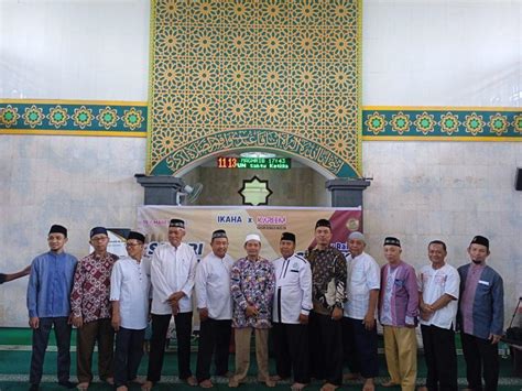 Ikaha Kbihu Muhammadiyah Surabaya Gelar Pengajian Disertai Baksos Klikmu