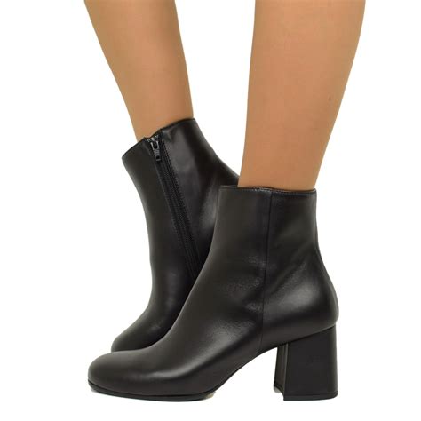 Stivaletti Donna Neri Tacco Medio Con Zip Laterale Kikkiline Calzature