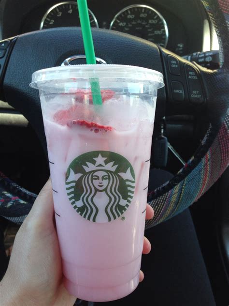 Starbucks Pink Drink Aka Strawberry Açaí With Coconut Milk Starbucks