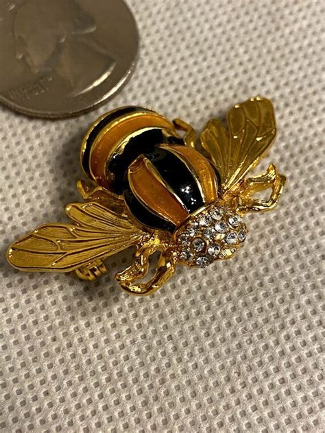 Vintage Bee Brooch Pin Gem