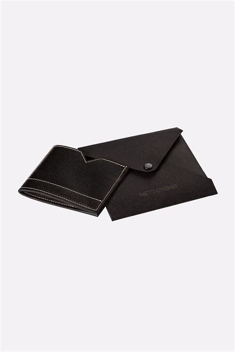 Бумажник NETTOMIND Already Naked Slim Wallet Type 1 SW T2 AN BL BR