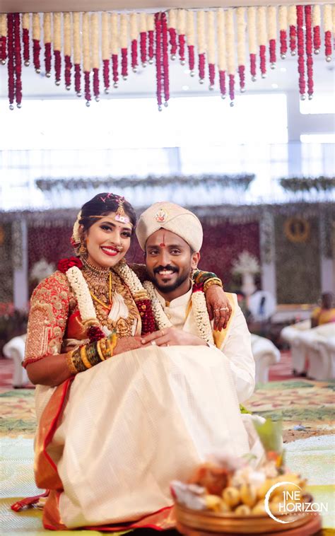 Indian Wedding Photography Poses Bride And Groom