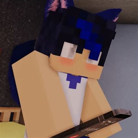 Pin By Chaotic Fuck On Aphmau Stuff Good Clowns Aphmau Aphmau