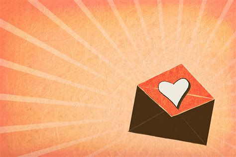 밝은 파스텔 복숭아 색 긁힌 그런지 질감 효과 벽 배경에 햇살이 있고 흰색의 단단한 3차원 심장이 튀어나오는 열린 갈색과 주황색 봉투 하나와 텍스트를 위한 복사 공간이 있는