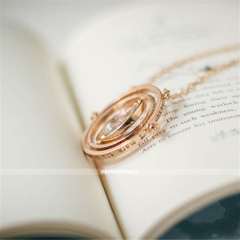 Купить маховик времени Гермионы Грейнджер из фильма Гарри Поттер в интернет магазине