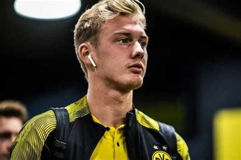 10 Potret Menawan Julian Brandt Yang Memikat