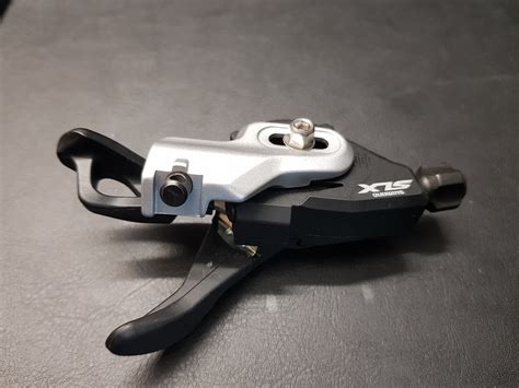 Shimano SLX Schalthebel SL-M670-B | Bikemarkt.MTB-News.de
