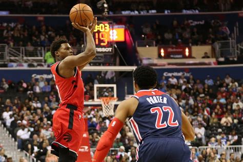 With Kawhi Leonard Out Kyle Lowry Leads Toronto Raptors Past Wizards