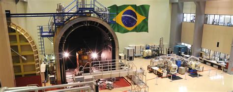 Considerações sobre o Instituto Nacional de Pesquisas Espaciais INPE