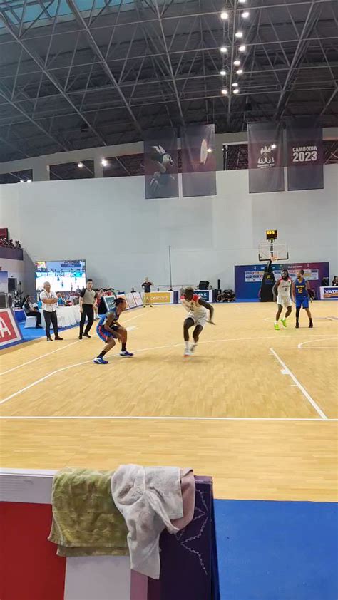 Rappler Sports On Twitter Gilas Pilipinas Trails 20 24 Against