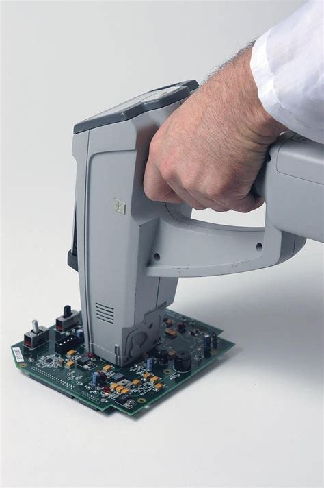 Xrf System Providing Fast Accurate And Portable Screening Capability