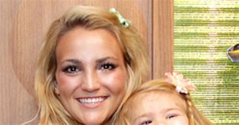 Jamie Lynn Spears Opens Up About Being A Teen Mom E News