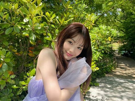 中村里帆さんのインスタグラム写真 中村里帆instagram「photoガイドブック『ろいろい高知旅』はもう予約していただけましたか