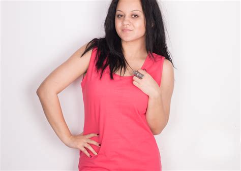 5 Ways To Accessorize A Dress Wikihow