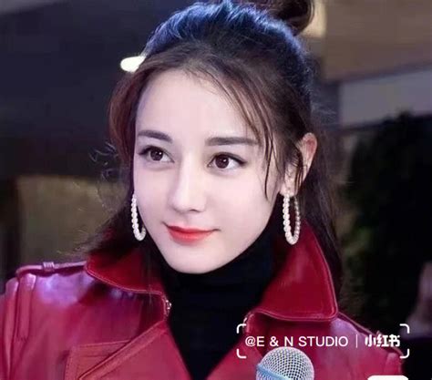 热巴同款珍珠耳钉迪丽热巴珍珠项链第2页大山谷图库