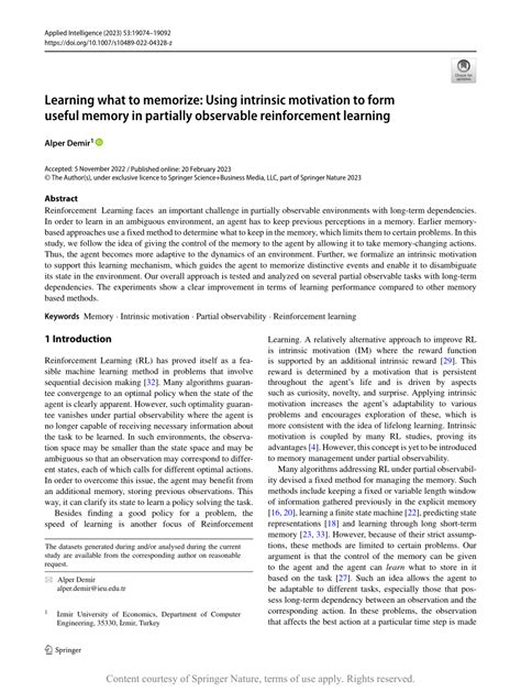 Learning What To Memorize Using Intrinsic Motivation To Form Useful