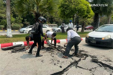 แผ่นดินไหวเมียนมาแมกนิจูด 7 7 พระราชวังมัณฑะเลย์ถล่ม ถนนแตกเสียหาย เบื้องต้นยังไม่มีรายงานผู้