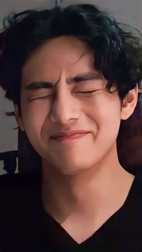 Pin On Tae Bear V Kim Taehyung V Taehyung Bts Taehyung