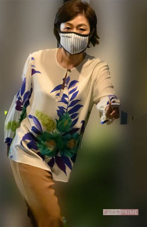 有働由美子「仕事と結婚」迷いを断ち切らせた“同郷”のレジェンド黒柳徹子をロールモデルに動き出した新番組（3ページ目） 週刊女性prime