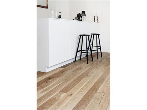 Junckers Solid Oak Flooring DesignCurial