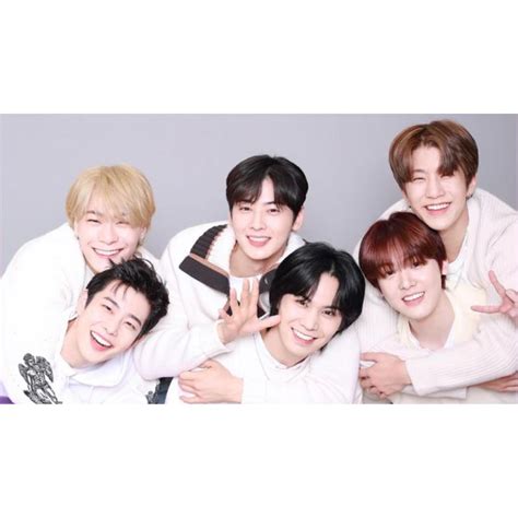 Fan Club Astro Japan Official Fanclub Membership 1 Tahun Titip