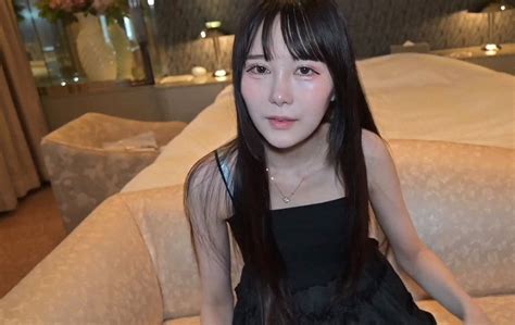 FC2 PPV 4530624 노기자카46 스가와라 21살 남자친구가 있는 히나짱에게 정상위 체위로 질내사정 AV조아 AVJOA