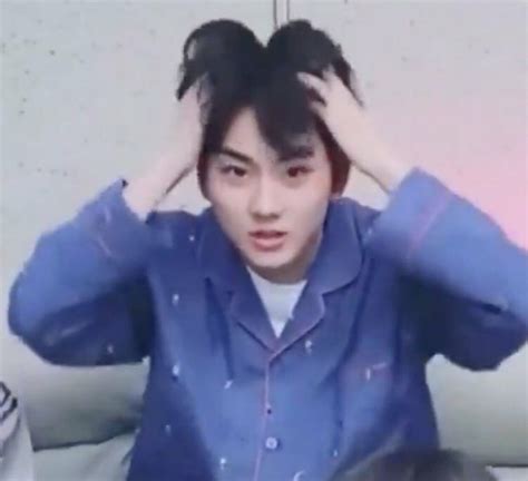 Meme Faces Funny Faces K Pop Jw Meme Reaction Face Mental