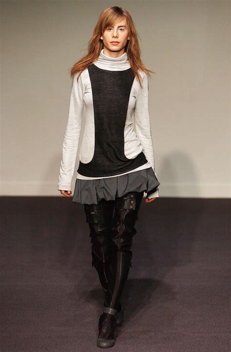 This Is What Fashion Week Looked Like 20 Years Ago—all The Highlights