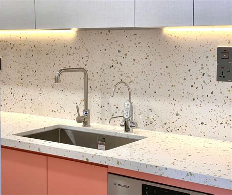 15 Motif Keramik Dinding Dapur Elegan Terbaru Yang Estetik