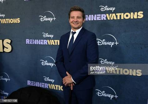 Jeremy Renner Images Photos And Premium High Res Pictures Getty Images