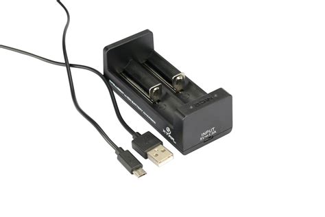 B Ware Xtar MC Ladegerät für Li Ion Akkus V V inkl USB Kabel akkuteile de