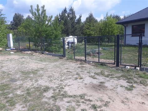 Ogrodzenia Panelowe Montaz Ogrodzen Panelowych Betonowych Grodzisk Mazowiecki OLX Pl