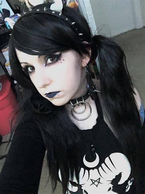 Average Tiddy Goth Gf Tm 🖤 Scrolller