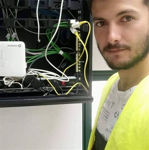 Ηλεκτρολογικές εργασίες εγκαταστάσεις Πειραιάς Νίκαια Psr