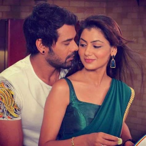 Kumkum Bhagya Sriti Jha And Shabir Ahluwalia Bond On Sets Over This Thing