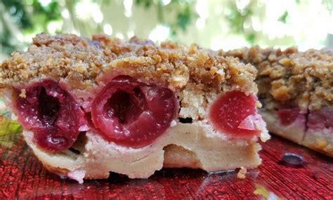 Clafoutis crumble aux cerises P Conticini Papilles à l affût