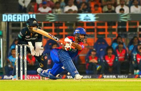Ipl Match Between Delhi Capitals And Gujarat Titans