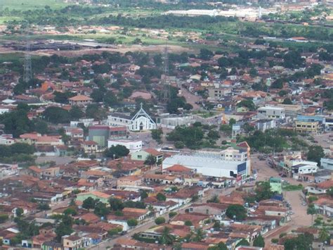 Jornal Pop PREFEITURA TRANSFORMA PARAGOMINAS EM UM CANTEIRO DE OBRAS