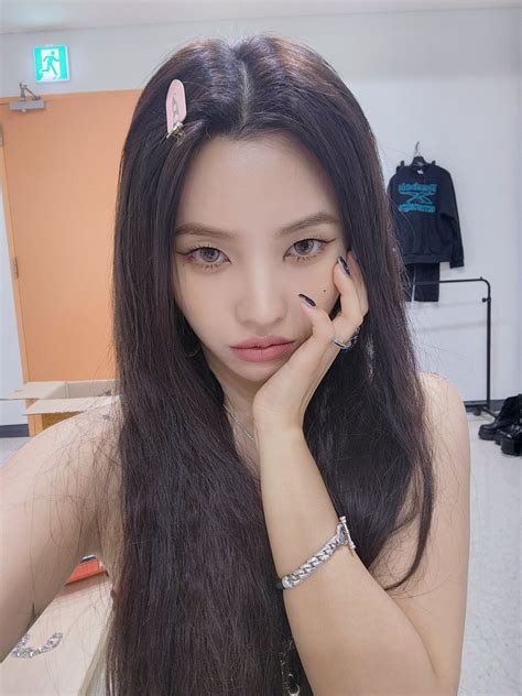 Gi Dle·여자아이들 On Twitter 📢 여자아이들 소연 Mbc 출연 안내 잠시 후 10시 Mbc
