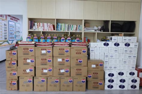 罗湖区残联携手爱心企业开展“爱心相伴，同心助残”公益捐赠活动 新闻中心 深圳市残疾人联合会