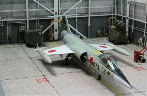 Lockheed F-104J Starfighter, Hasegawa 1:72 von Andrew Johnson