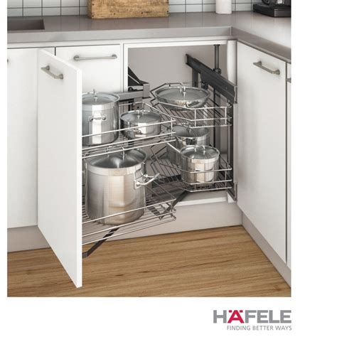 Изтеглящ се механизъм за ъглов шкаф Hafele