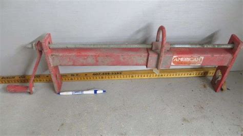 Leveller For Engine Crane Lambrecht Auction Inc